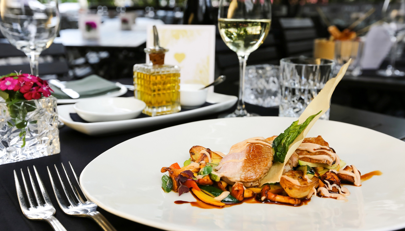 Food & Drinks: Essen und trinken im HEARTHOUSE